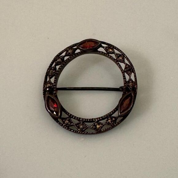 Jewelry | Vintage Round Brooch With Inlaid Garnet Gems Set In Dark ...